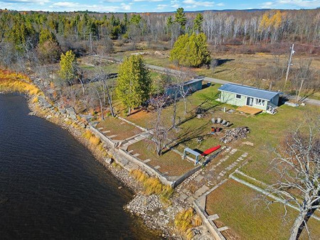 1105 Ch De La Pointe Indienne, Pontiac Residential For Sale $279,000