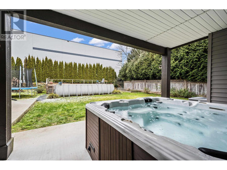 20291 Ospring Street, Maple Ridge House For Sale : MLS# r2965100 | Ovlix