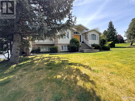 2495 Crestview Road, West Kelowna Residential For Sale $1,399,000 ...